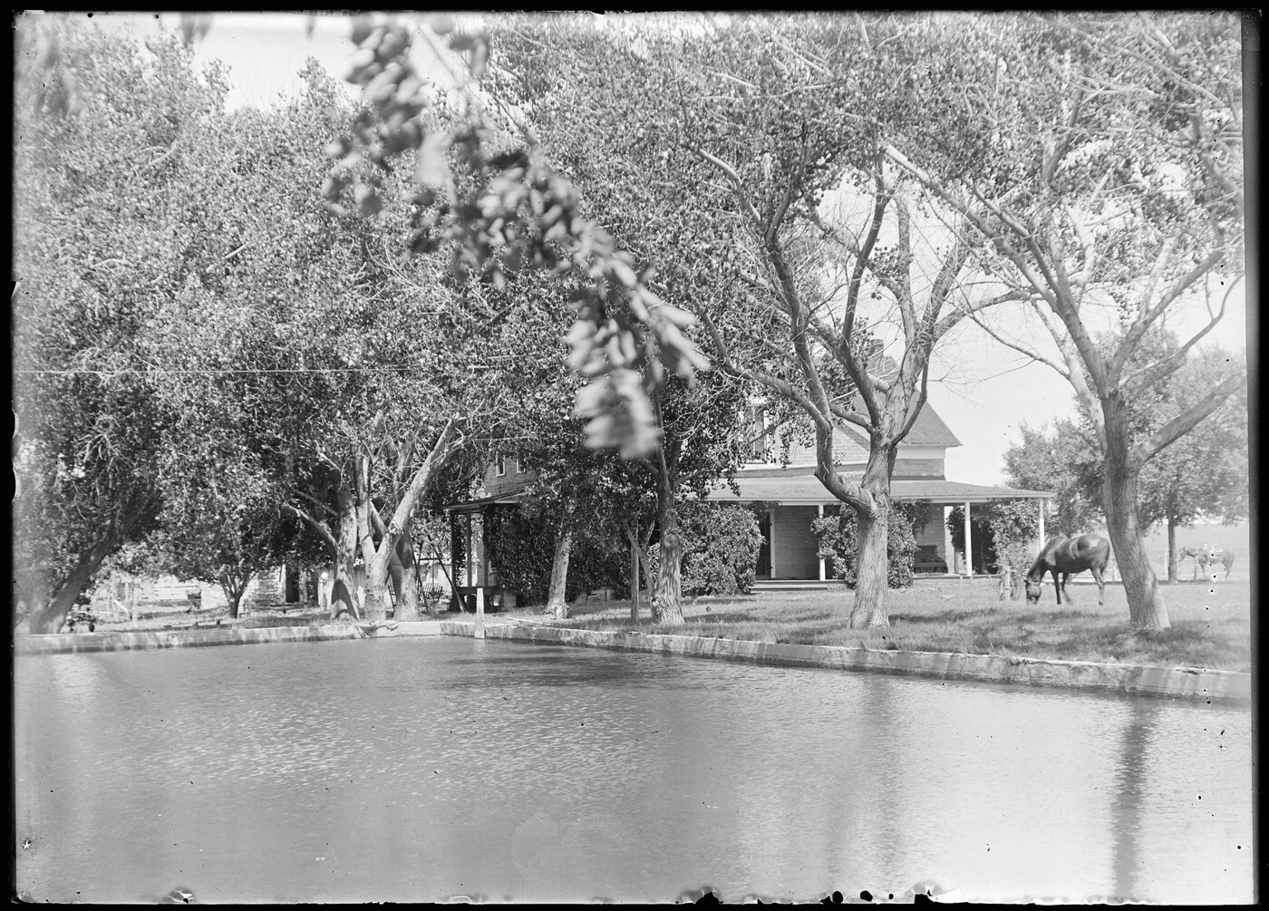 The Headquarters of the Old Bar W Ranch. Bar W Ranch, Texas. | Amon ...
