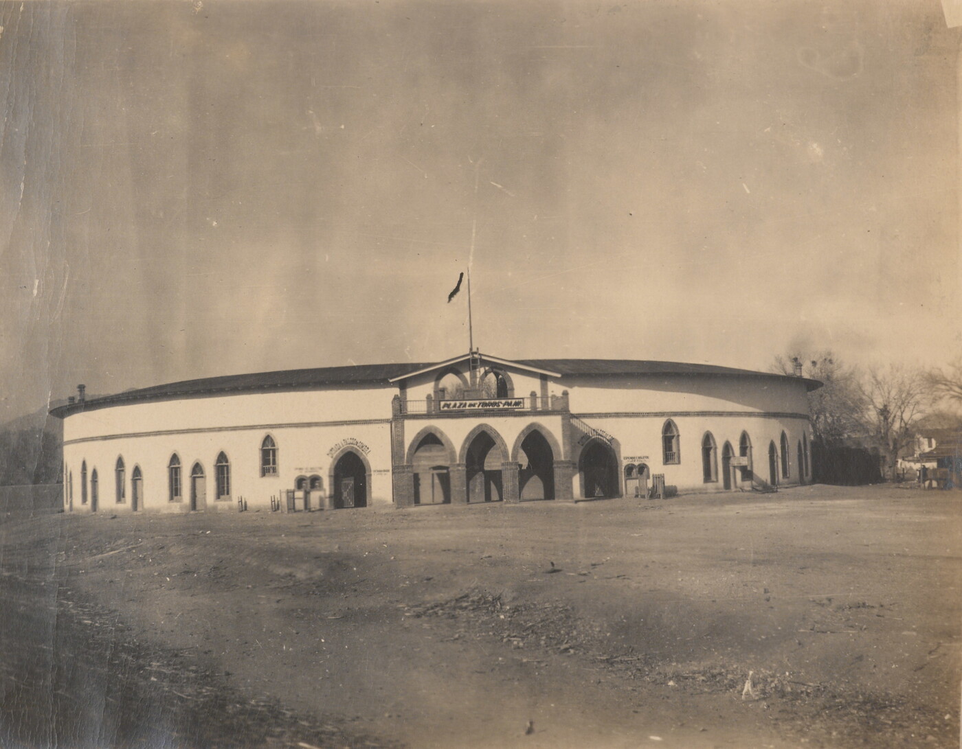 Coliseum - Bullfights, Juarez, Mexico, January 1904 | Amon Carter ...