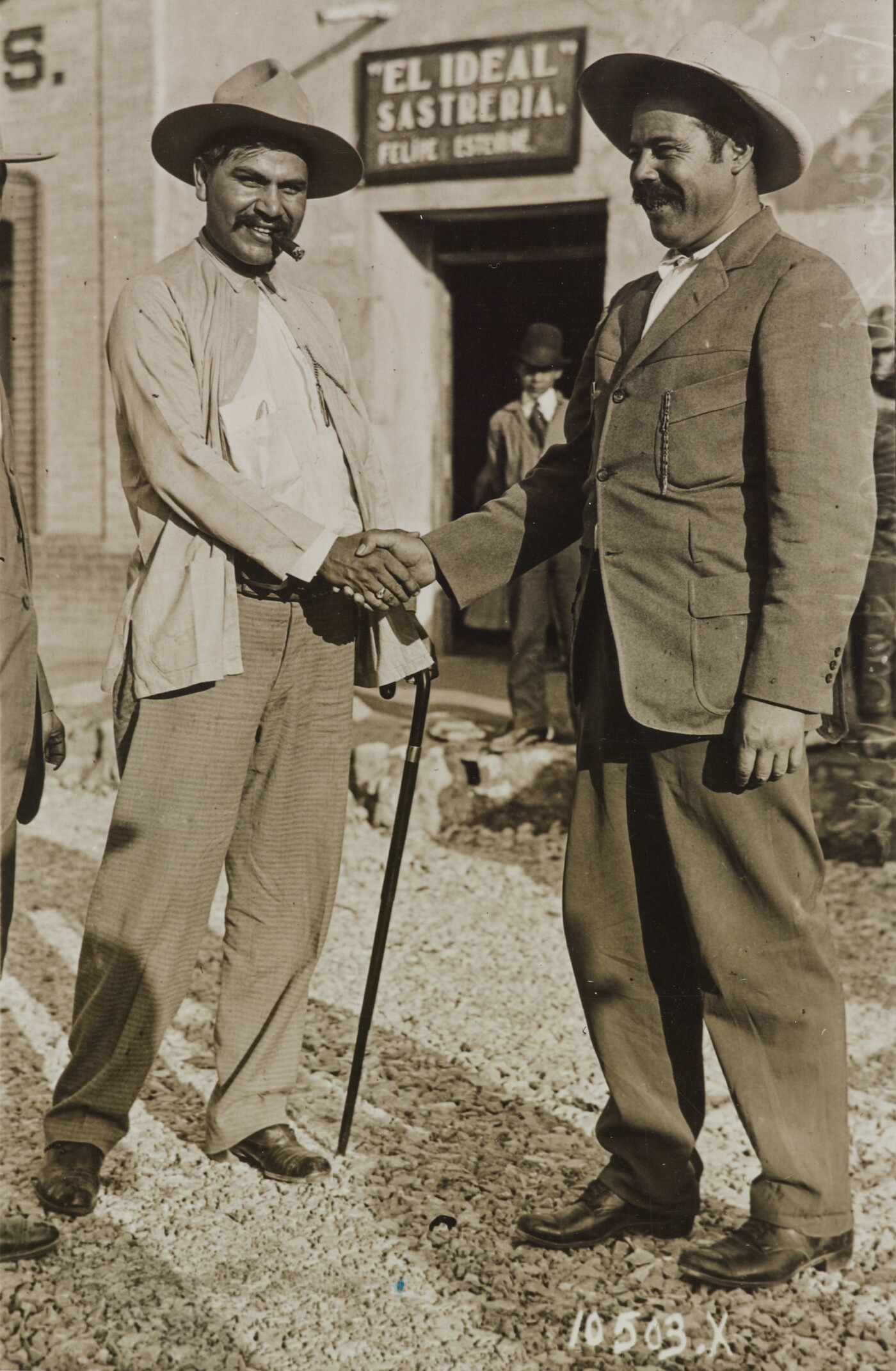 [Rodolfo Fierro shaking hands with Pancho Villa] | Amon Carter Museum ...