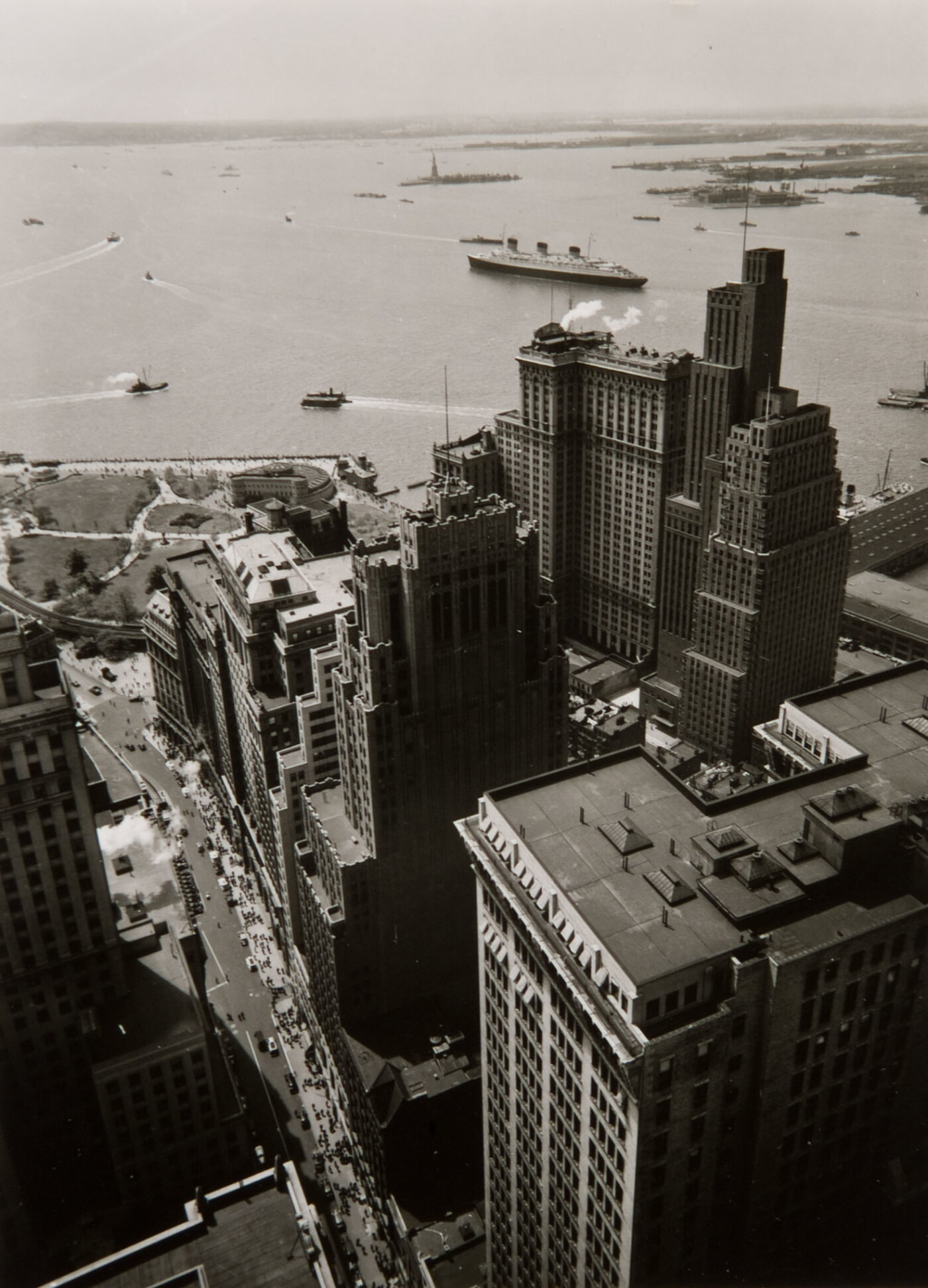 Broadway to the Battery, from Roof of Irving Trust Company Building ...