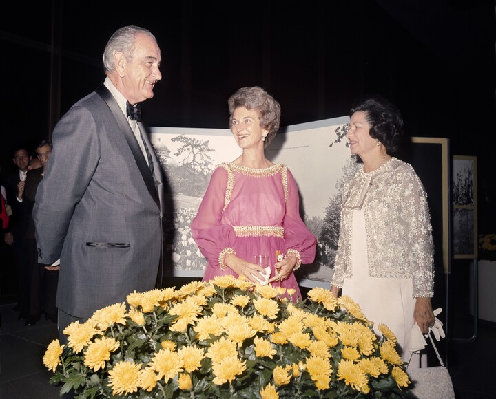 Ruth Carter Stevenson Timeline | Amon Carter Museum of American Art