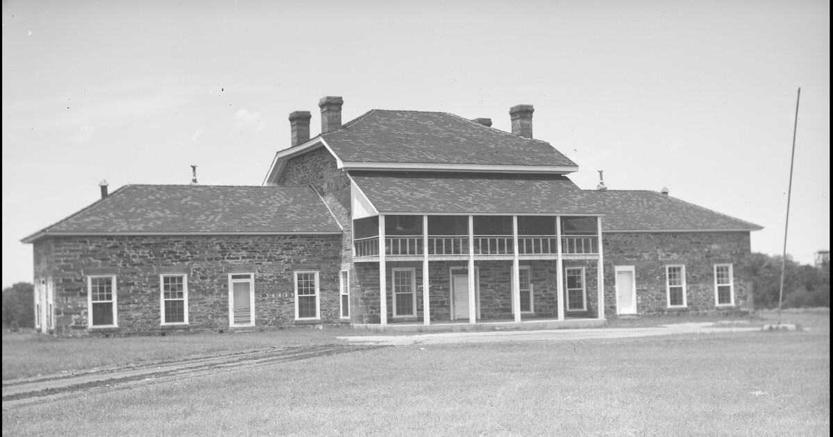 A view of Fort Richardson. One of the larger buildings. Jacksboro ...