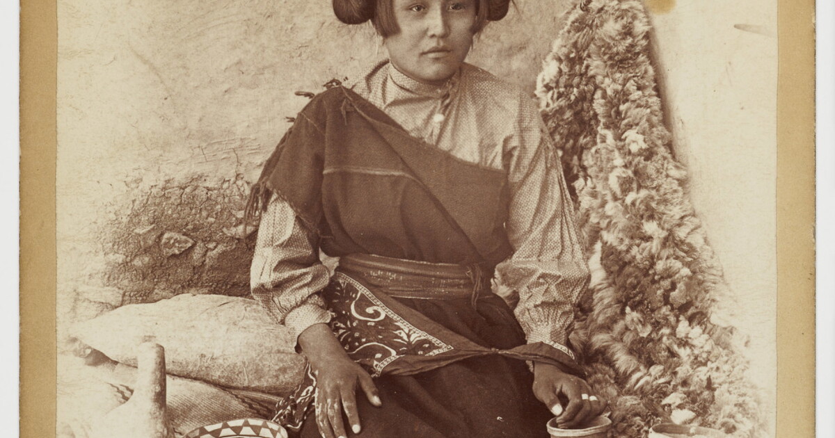 Moqui Indian girl of Qualpi Pueblo, A.T. | Amon Carter Museum of ...