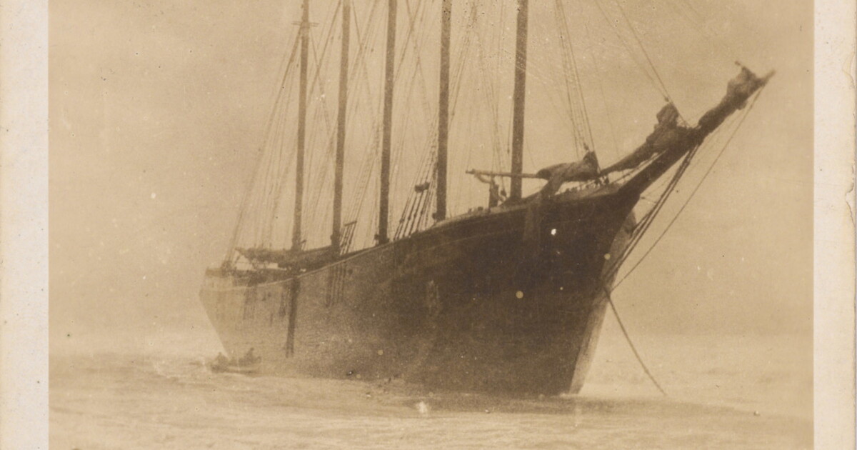 Schooner Nancy Coming Aground at Nantucket Beach | Amon Carter Museum ...