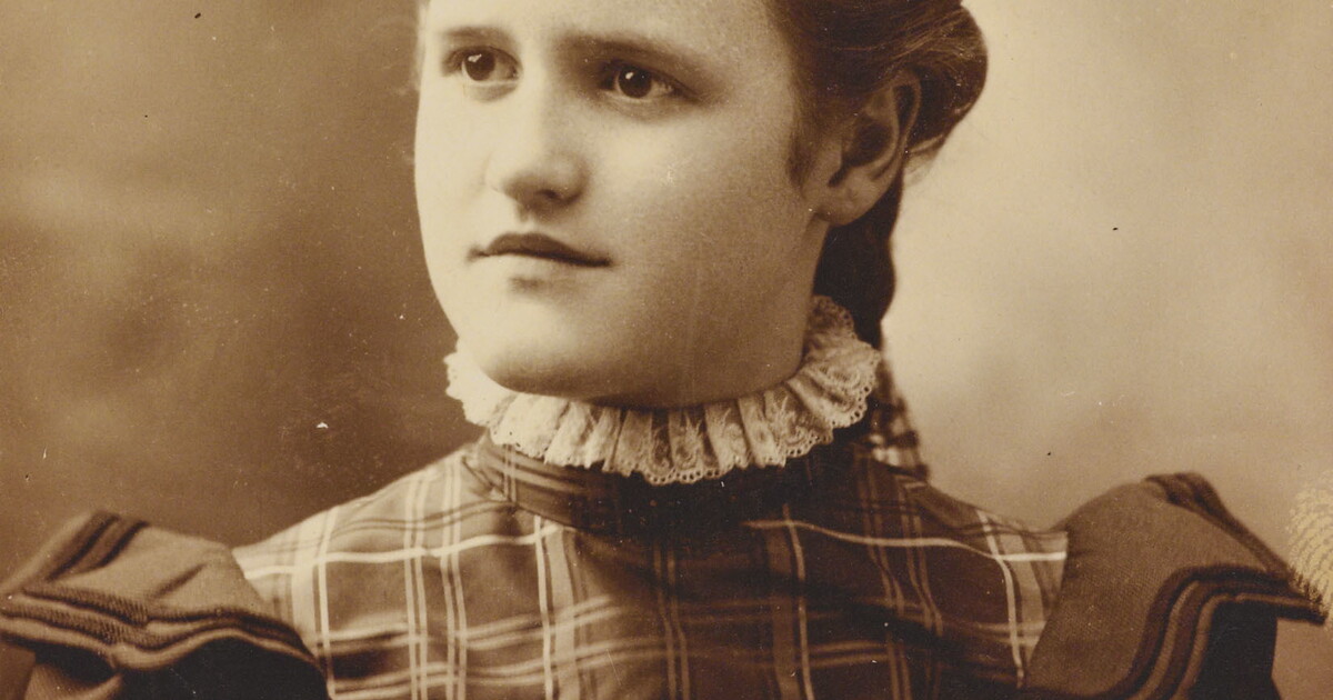 [Portrait of Clara Sipprell in dress with plaid yoke] | Amon Carter ...