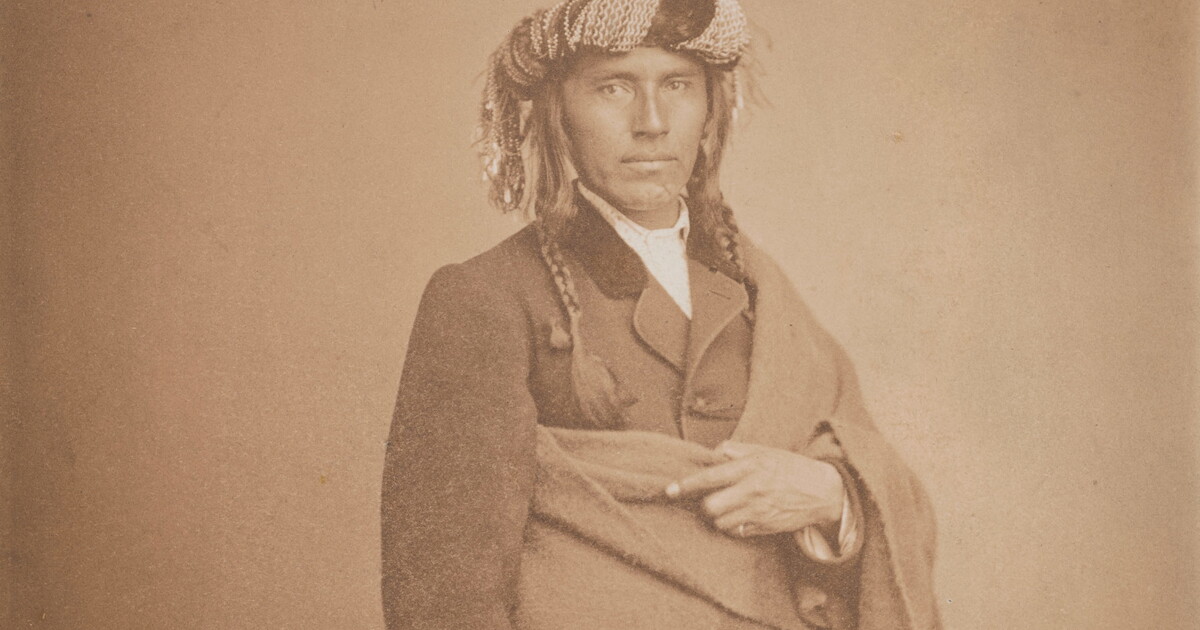 Po-Go-Nay-KeShick (Hole In the Day). The Celebrated Chippewa Chief ...